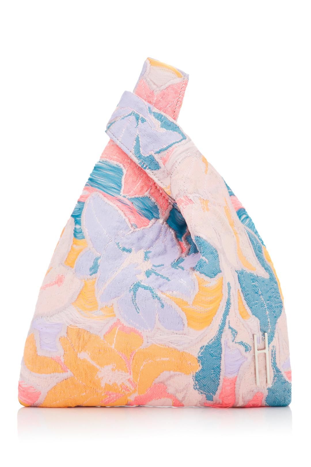 Shop Our Favorite Unique Handbags | Who What Wear