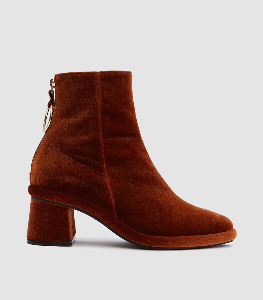 Velvet Boots That Will Freshen Up Your Jeans | Who What Wear