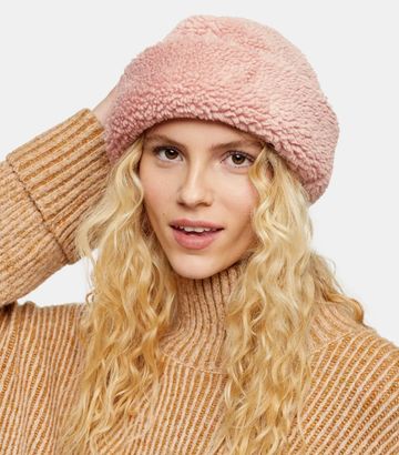 20 of the Warmest Winter Hats Your Wardrobe Needs | Who What Wear
