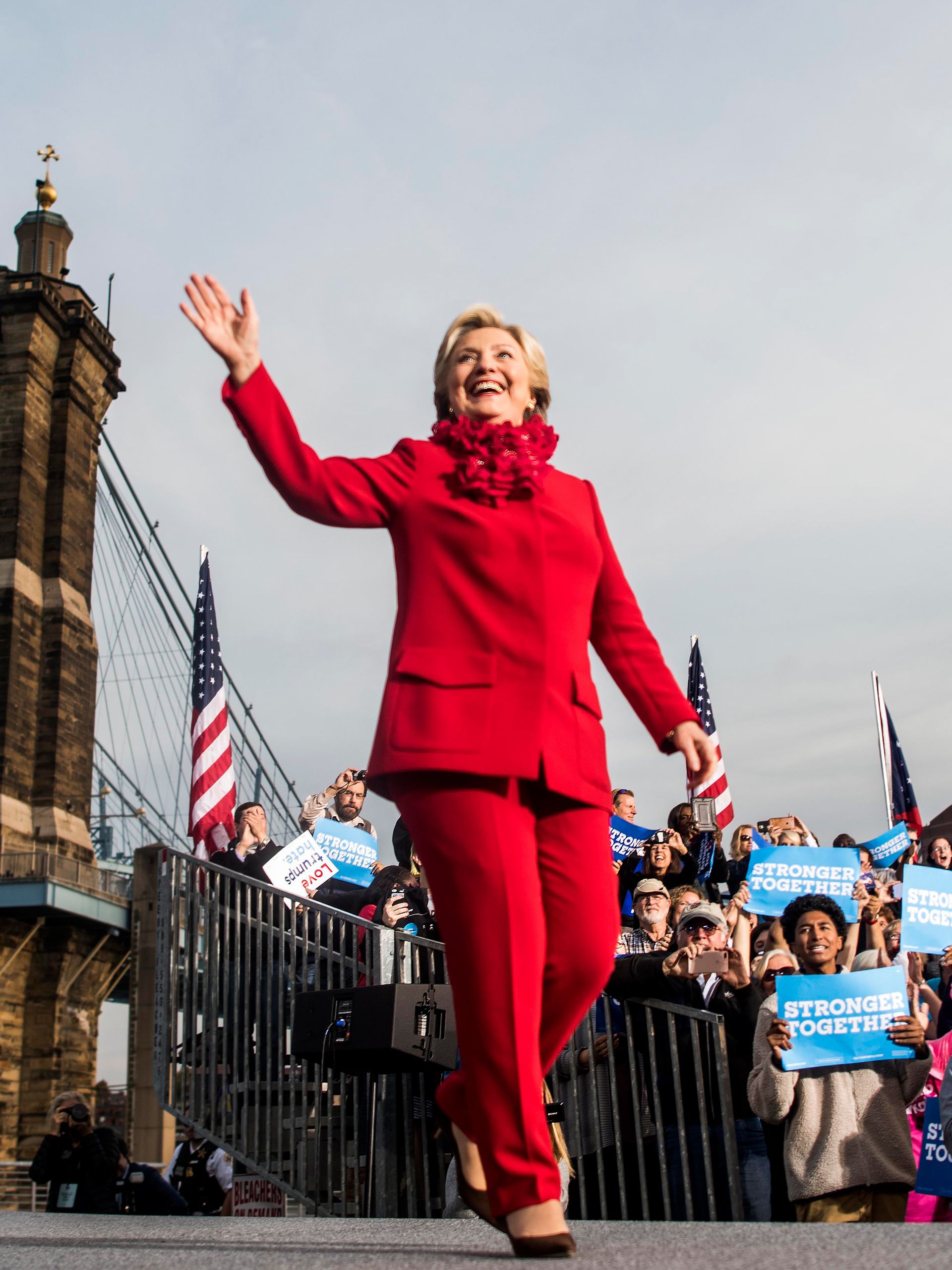 The Best Hillary Clinton Outfits in History | Who What Wear