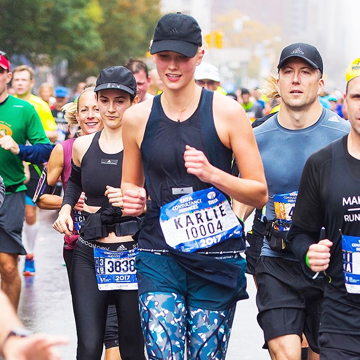 The Best Long-Distance Running Sneakers | Who What Wear