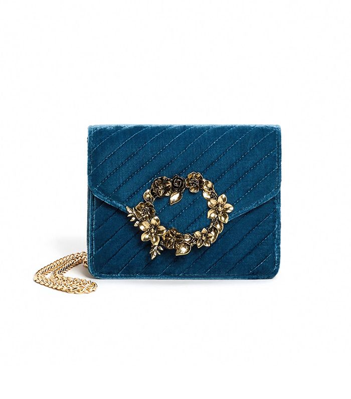 Shop Our Favorite Velvet Bags | Who What Wear