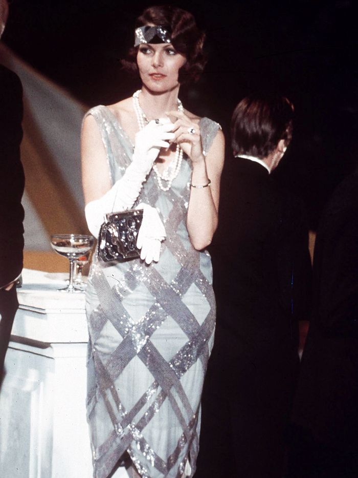 1920s Fashion: The Ultimate Guide to '20s Style and Outfits | Who What Wear