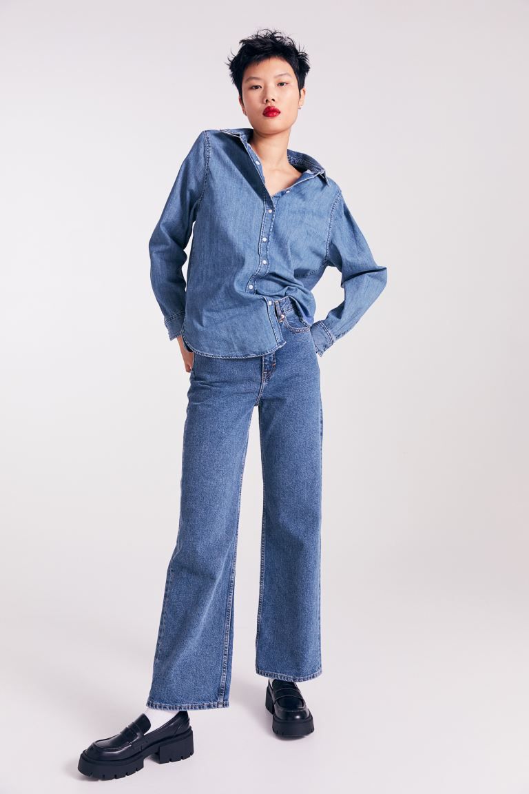 10 Denim Shirt Outfits That Are Casual and Cool | Who What Wear