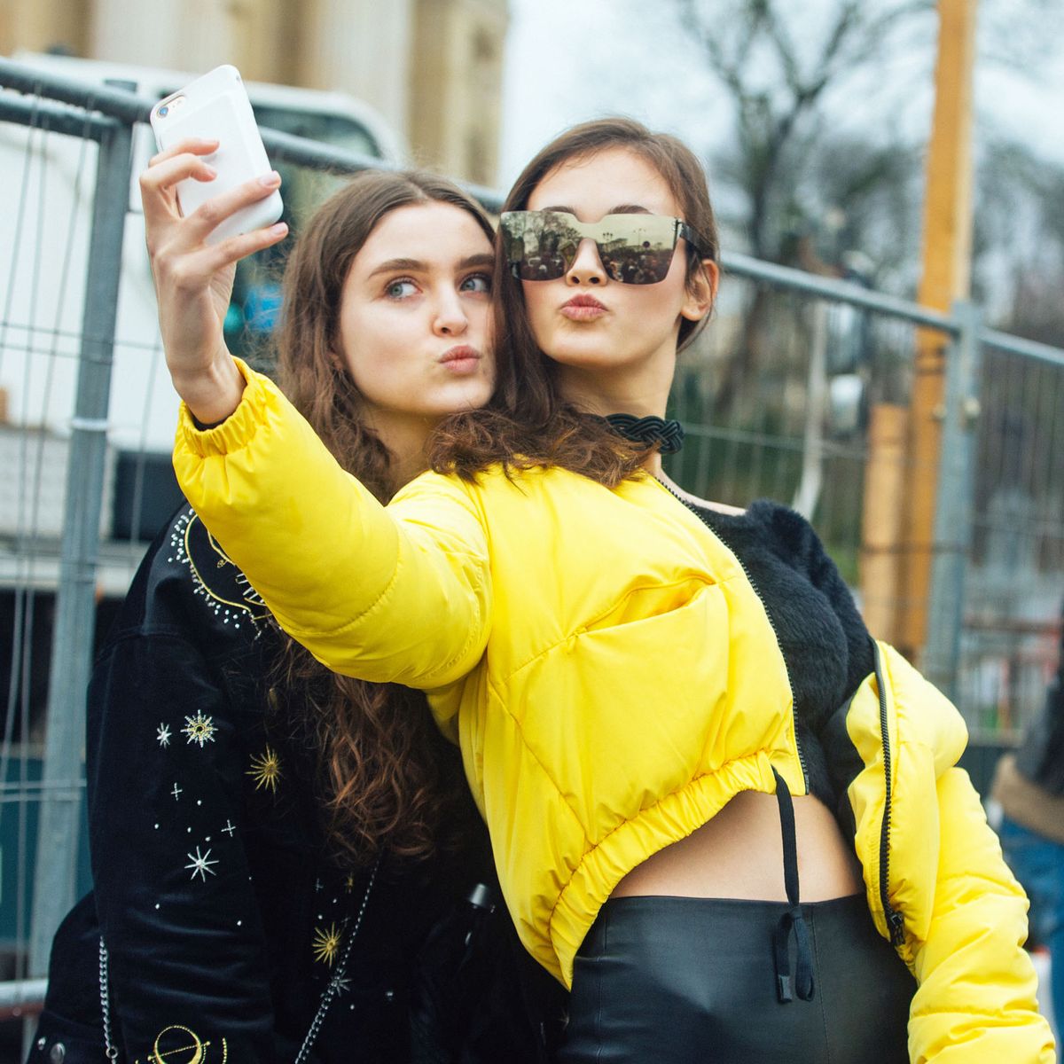 Instagram Selfie Tips | Who What Wear