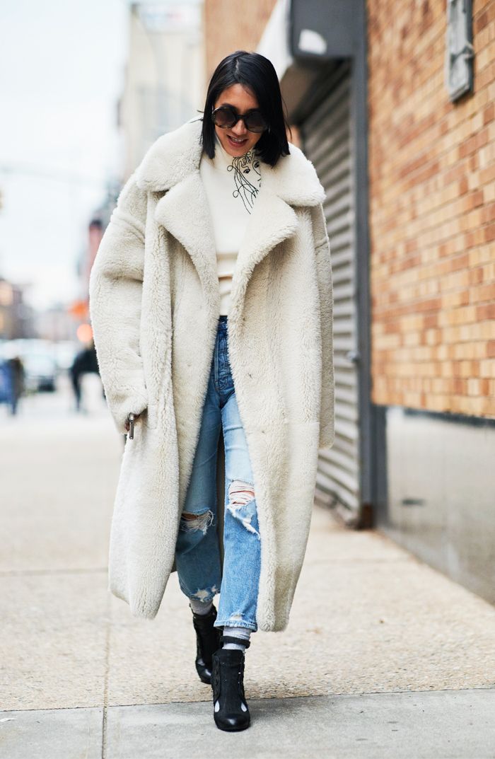 This Is How to Rip Your Jeans Like a Fashion Pro | Who What Wear