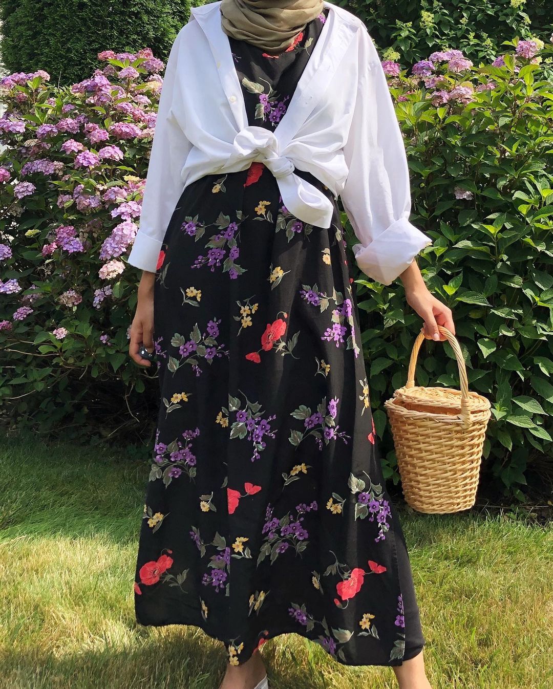 Modest Fashion: Everything You Need to Know About It | Who What Wear