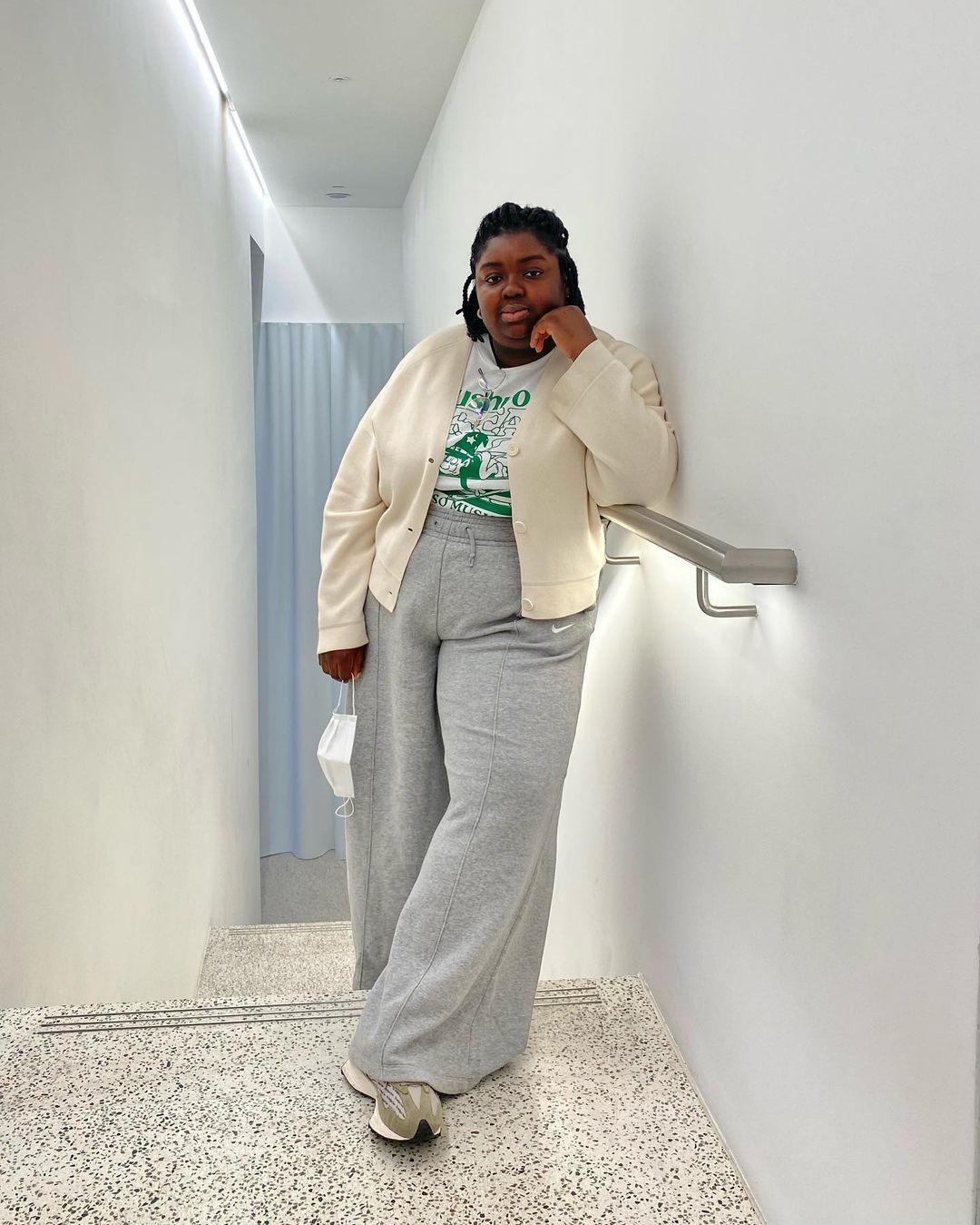 13 Neutral Outfits That Definitely Aren't Boring | Who What Wear