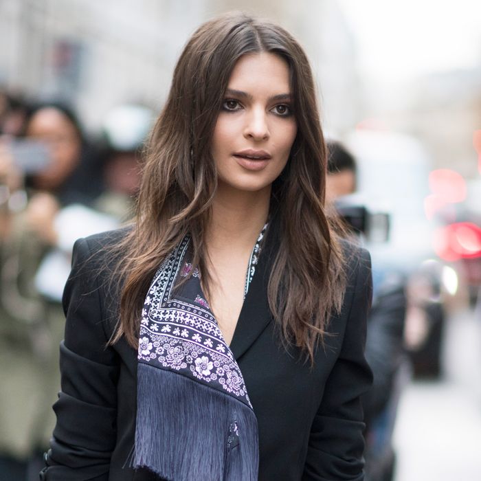 Emily Ratajkowski Got Married in a City Hall Wedding | Who What Wear