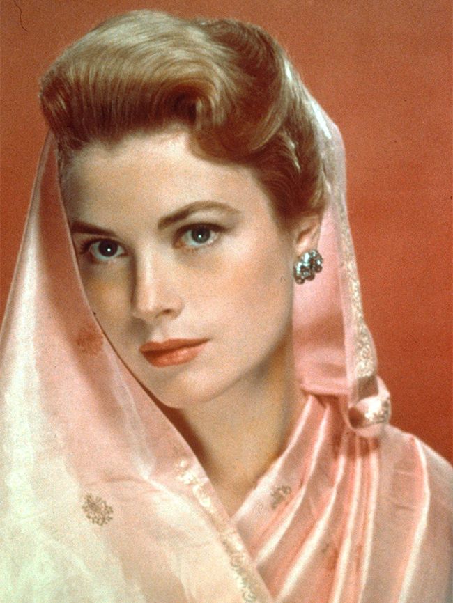 Grace Kelly Style: Her Most Memorable Looks | Who What Wear