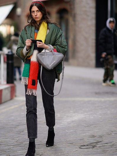 12 Cool Ways to Style the Headband Trend | Who What Wear