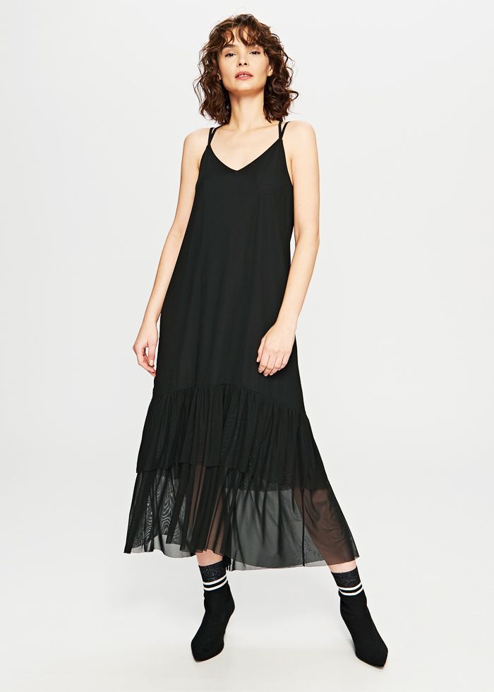 Reserved Clothing: Here's What to Shop Online This Season | Who What Wear