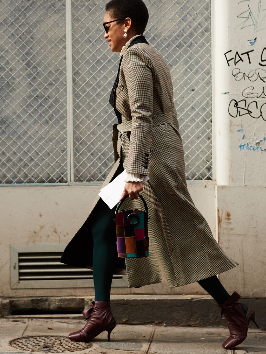 Here's How to Pull Off Colorful Tights | Who What Wear