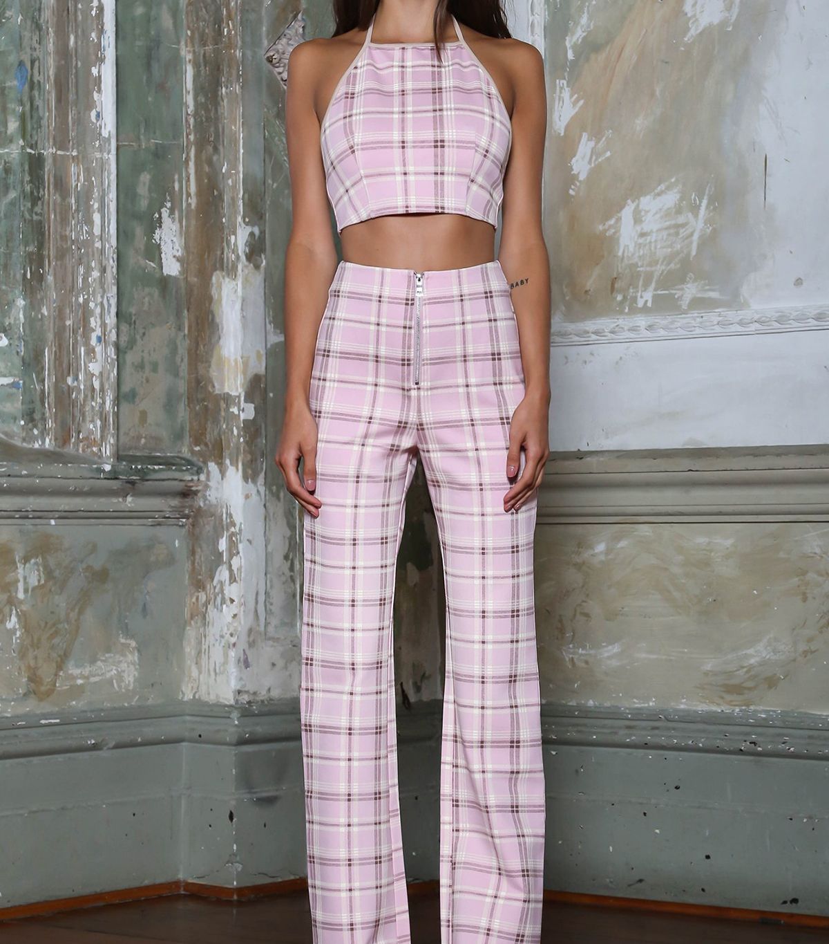 5 Plaid Pant Outfits That Look So Chic | Who What Wear