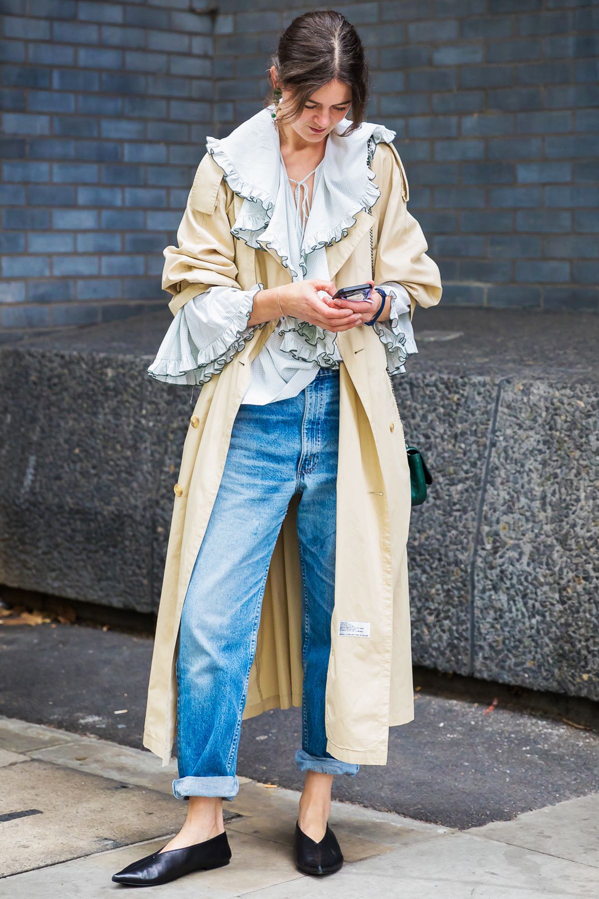 10 "Dad Jeans" Outfits to Try This Spring | Who What Wear