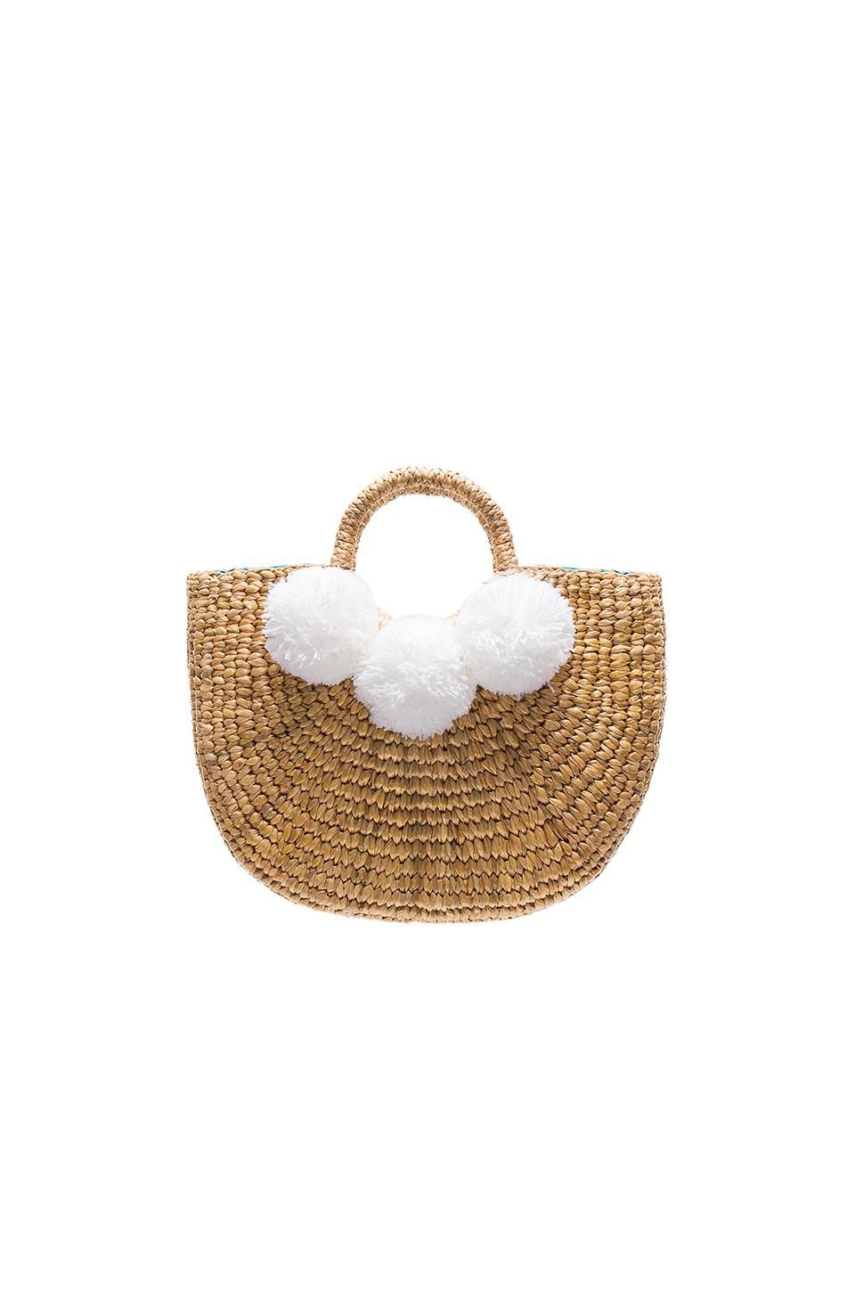 9 Easy Lai- Back Outfits to Try Now | Who What Wear