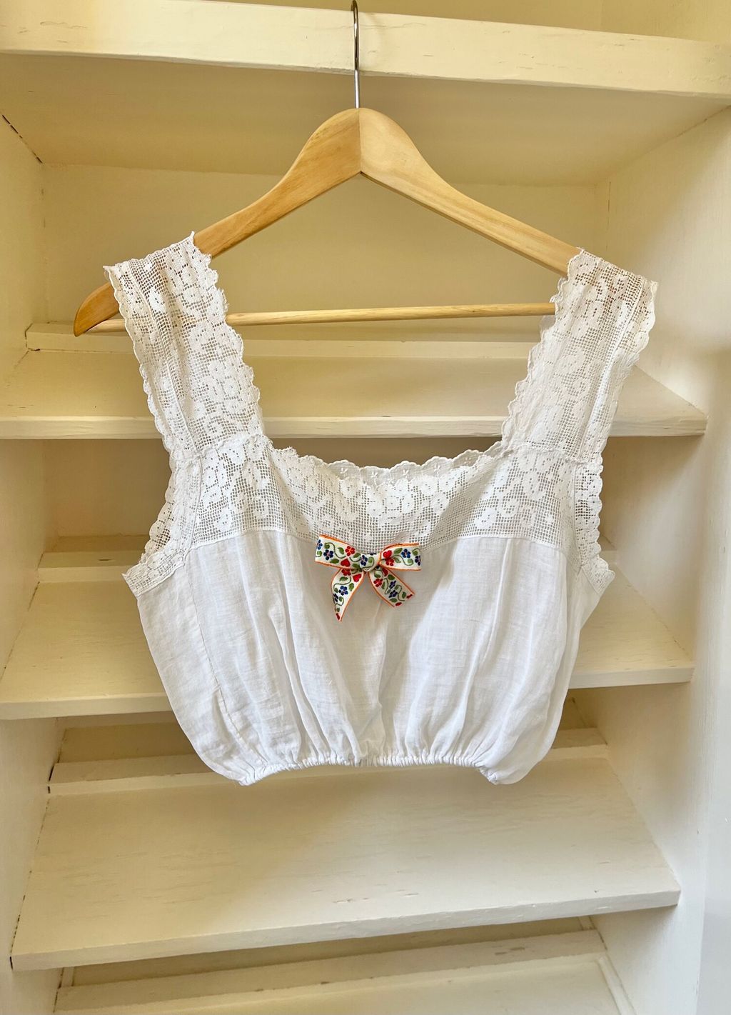 The 21 Best Online Vintage Clothing Stores, Hands Down | Who What Wear
