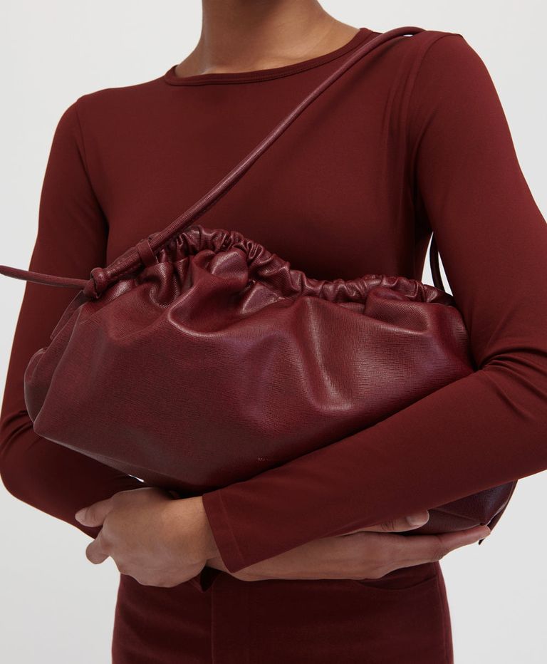 The 28 Best Minimal Handbags, Chosen by an Editor | Who What Wear