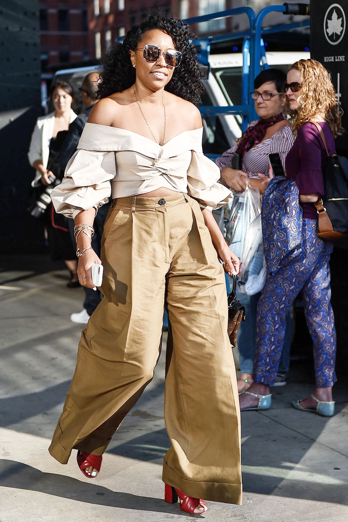 Here's Exactly What to Wear With Red Shoes | Who What Wear