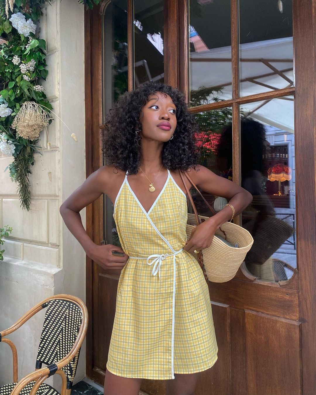 8 Yellow Outfit Ideas That Are So Chic | Who What Wear