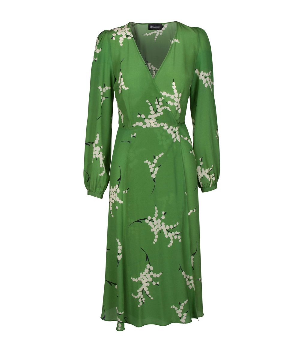 Here's How to Wear Bright Color Outfits | Who What Wear