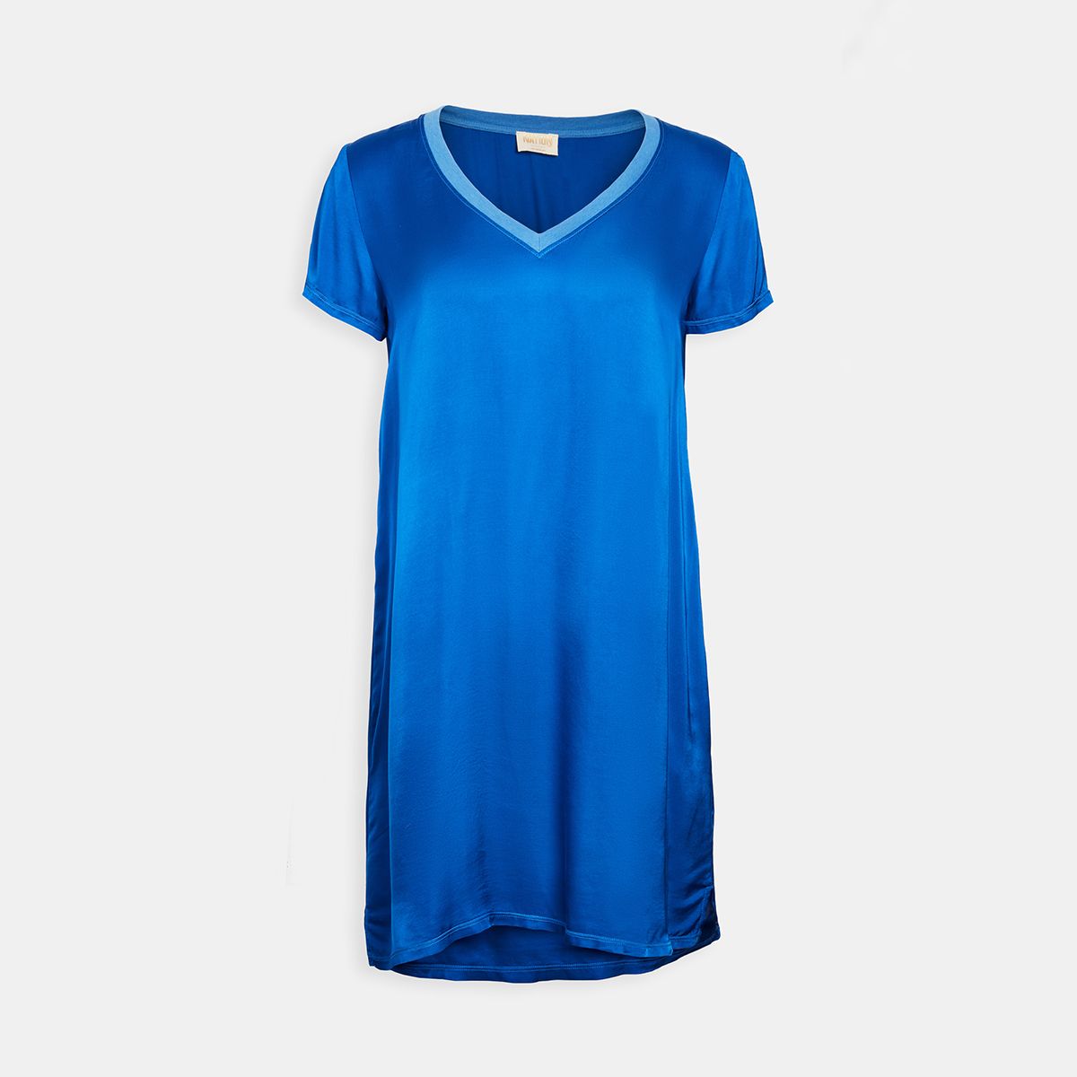 What's a Shift Dress, and How's It Different From a Sheath? | Who What Wear