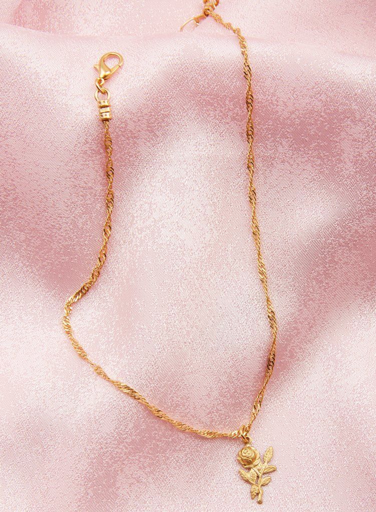Kendall Jenner Gold Choker Necklace Who What Wear