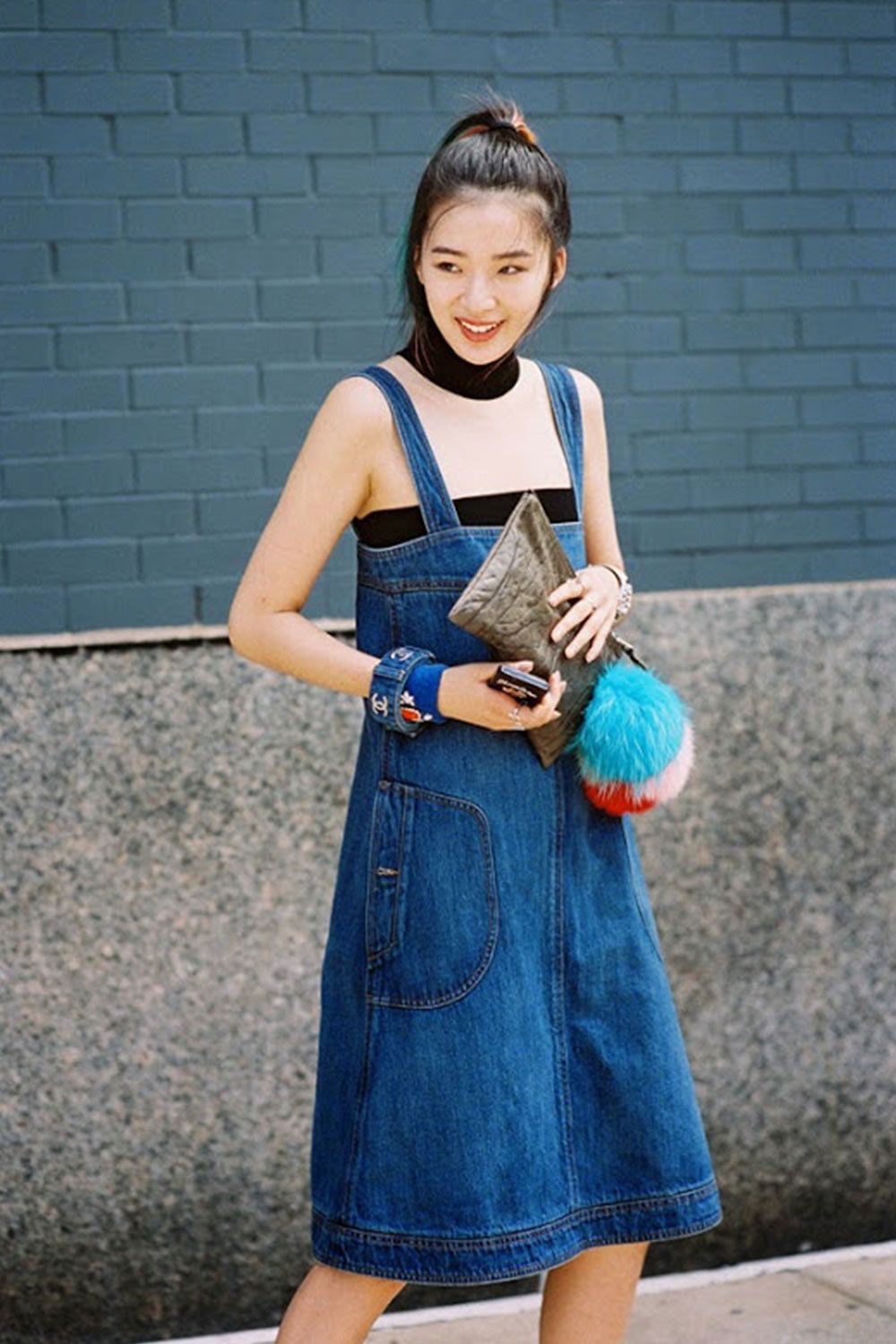 8 Denim Dress Outfits to Wear This Spring | Who What Wear