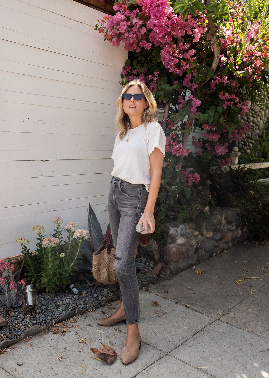 Lazy-Day Outfit Ideas So You Can Snooze for 10 More Minutes | Who What Wear