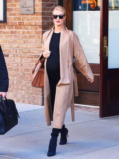Celebrity Maternity Outfits That Are Easy to Replicate | Who What Wear