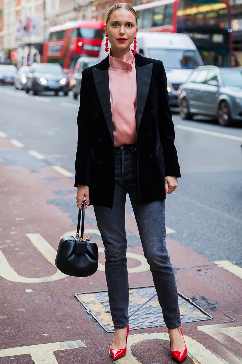 Here Are 9 Pink and Black Outfits to Try | Who What Wear
