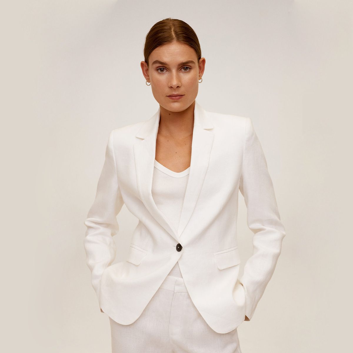 How to Wash Linen in 5 Easy Steps | Who What Wear