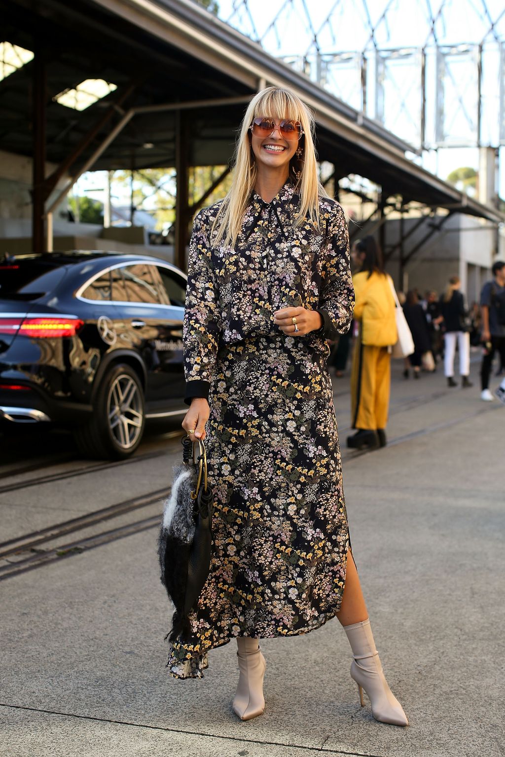 All the Best Street Style Accessories at Fashion Week | Who What Wear