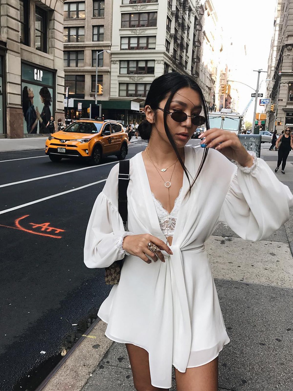 How to Bleach Clothes (Without Damaging Them) | Who What Wear