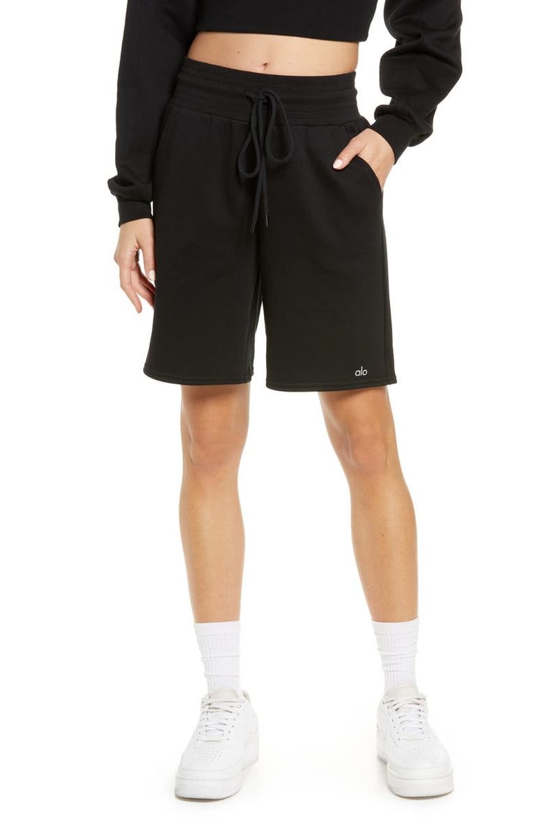 15 Outfit Ideas for When Shorts Are All You Want to Wear | Who What Wear