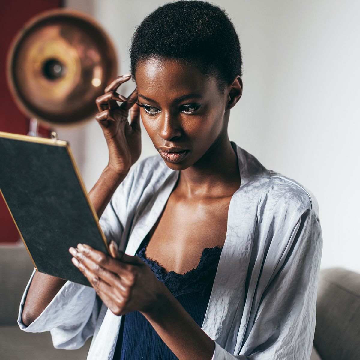 What It's Really Like to Live With Bipolar Disorder | Who What Wear