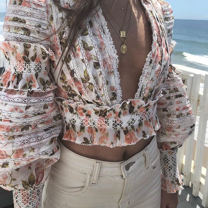 The Cute Gold Necklaces Everyone Should Know About | Who What Wear