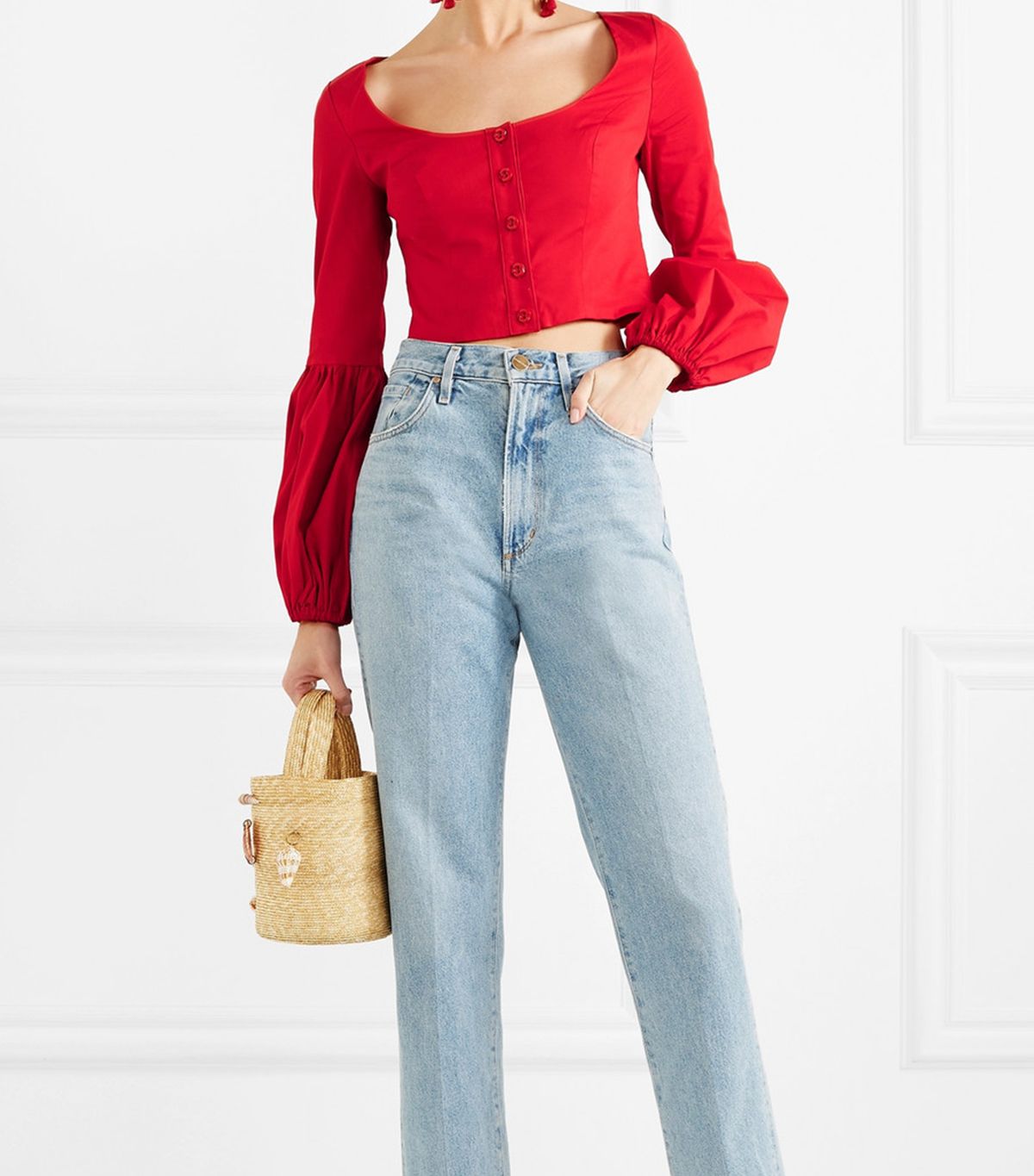 How to Wear a Crop Top and Not Show People Your Belly Button | Who What ...