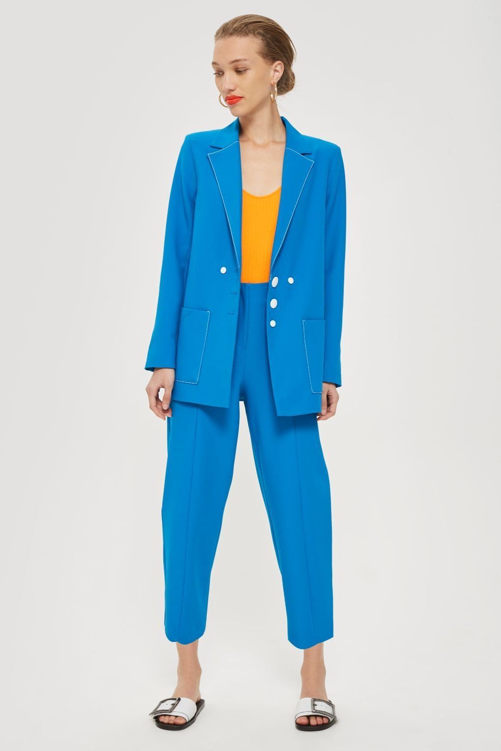 A Succinct List of What Miranda Hobbes Would Buy Now | Who What Wear