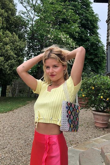 I Tried the Color Clashing Trend That's Everywhere | Who What Wear