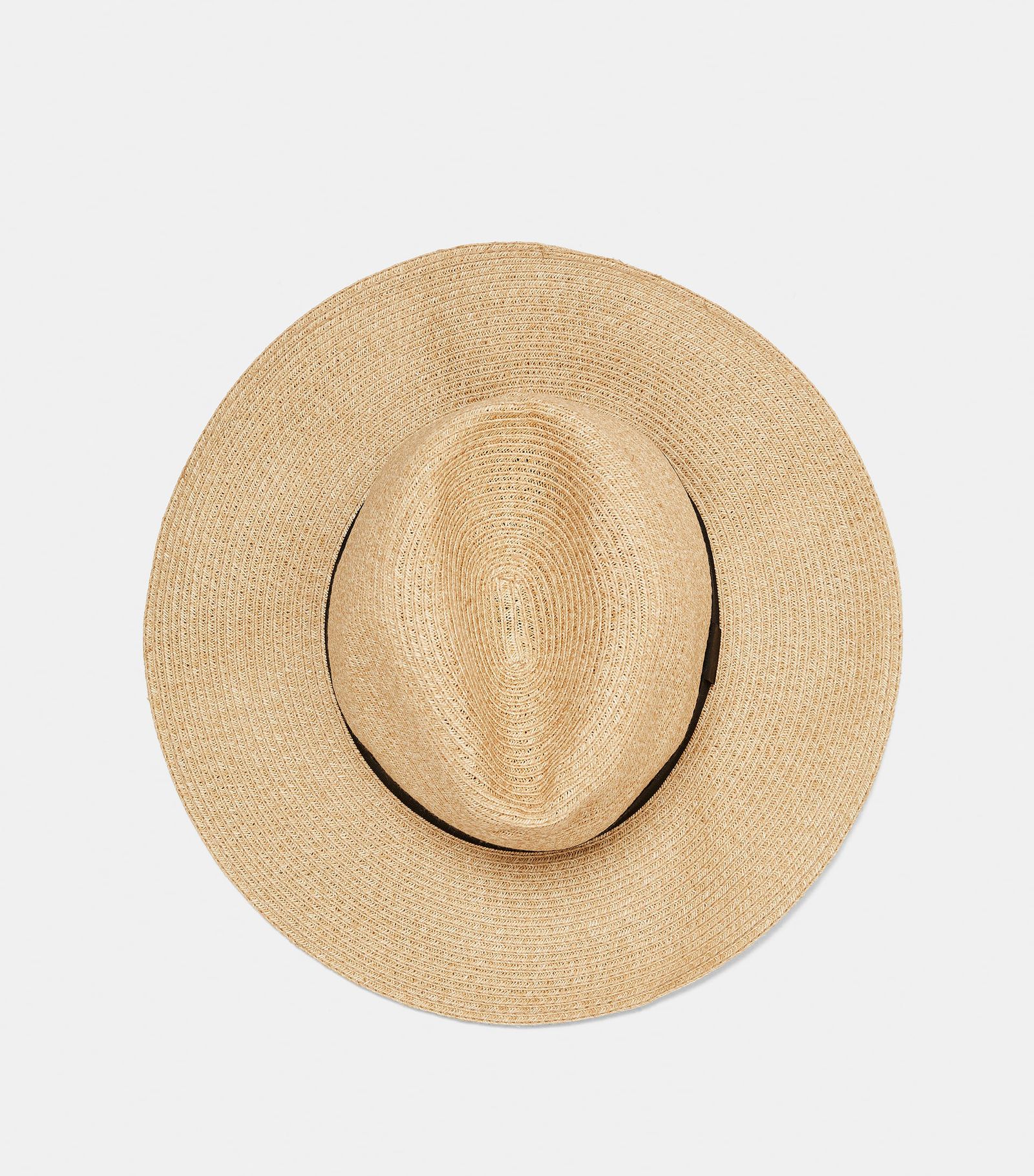 The Chicest (and Maybe Largest) Straw Hats | Who What Wear