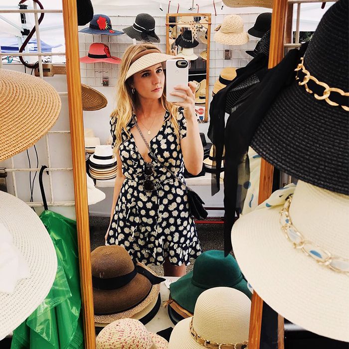 Cool Visors Are the Summer Trend That's Suddenly Everywhere | Who What Wear