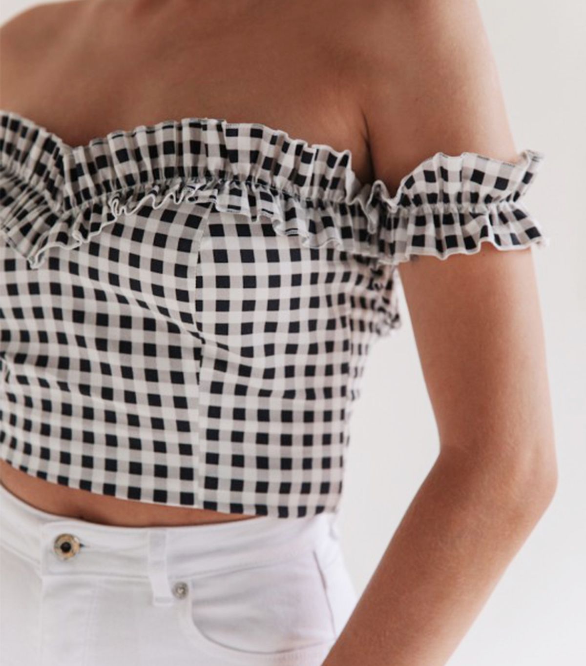 Charlotte Wore the Bustier Top Trend on Sex and the City | Who What Wear