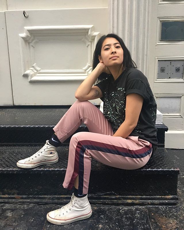 15 Sweatpant Outfits That You Can Wear All Summer | Who What Wear