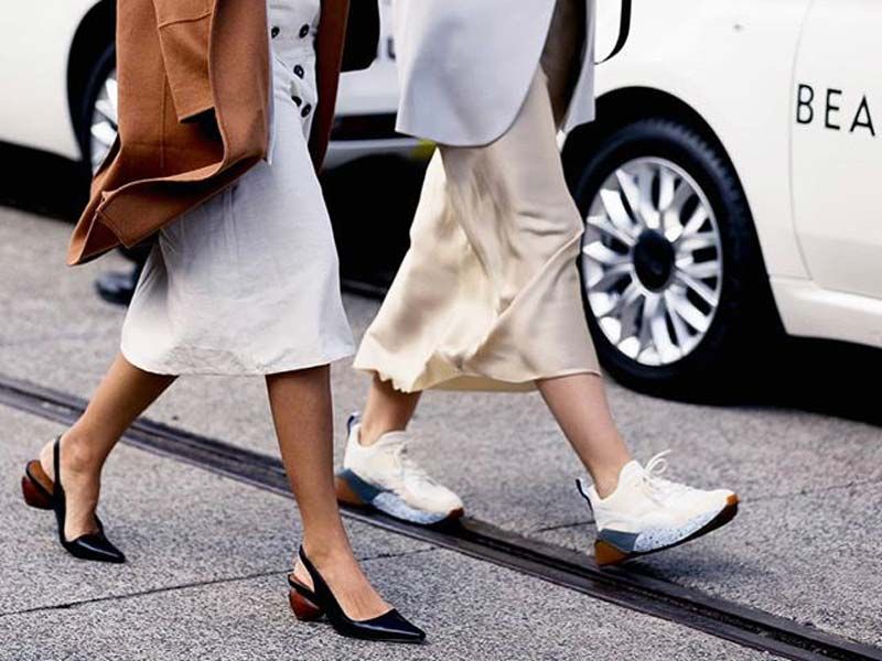 5 Tips for How to Fix Squeaky Sandals | Who What Wear