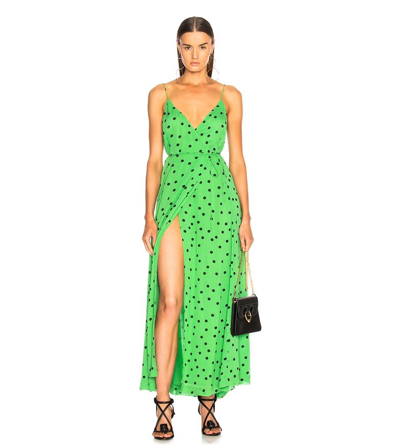 The Lime Green Outfits Trendsetters Are Testing | Who What Wear