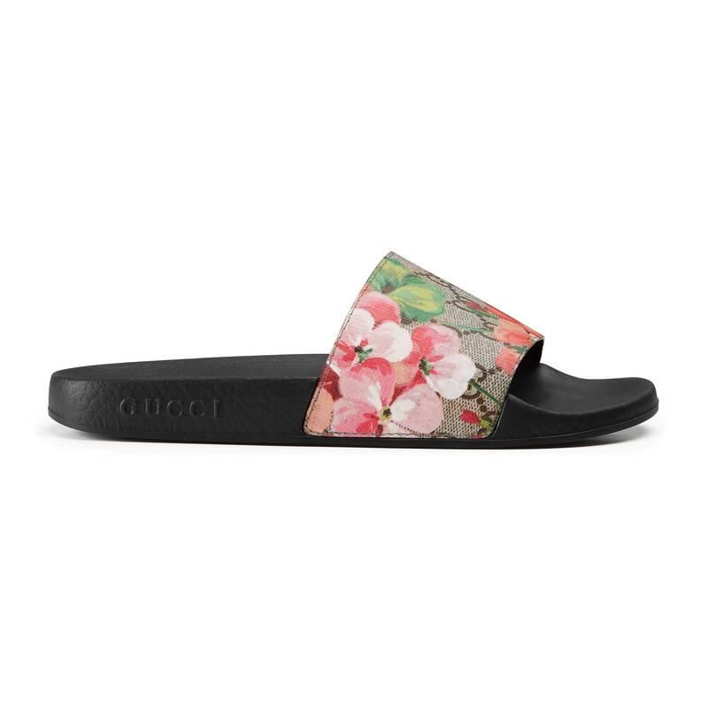 Summer's Most Comfortable and Stylish Slide Sandals | Who What Wear