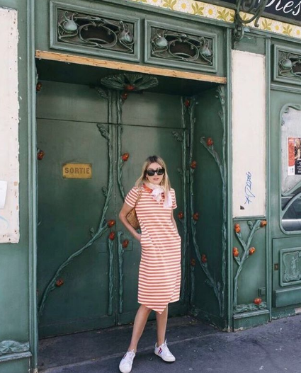 10 Dog-Walking Outfits That Are Also Stylish | Who What Wear