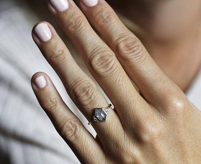 25 Hexagon Engagement Rings That Will Be Everywhere | Who What Wear