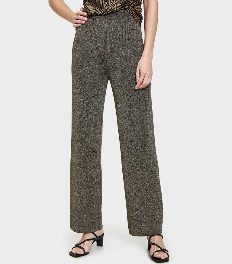 Monikh Style: Expensive-Looking Outfit Ideas | Who What Wear